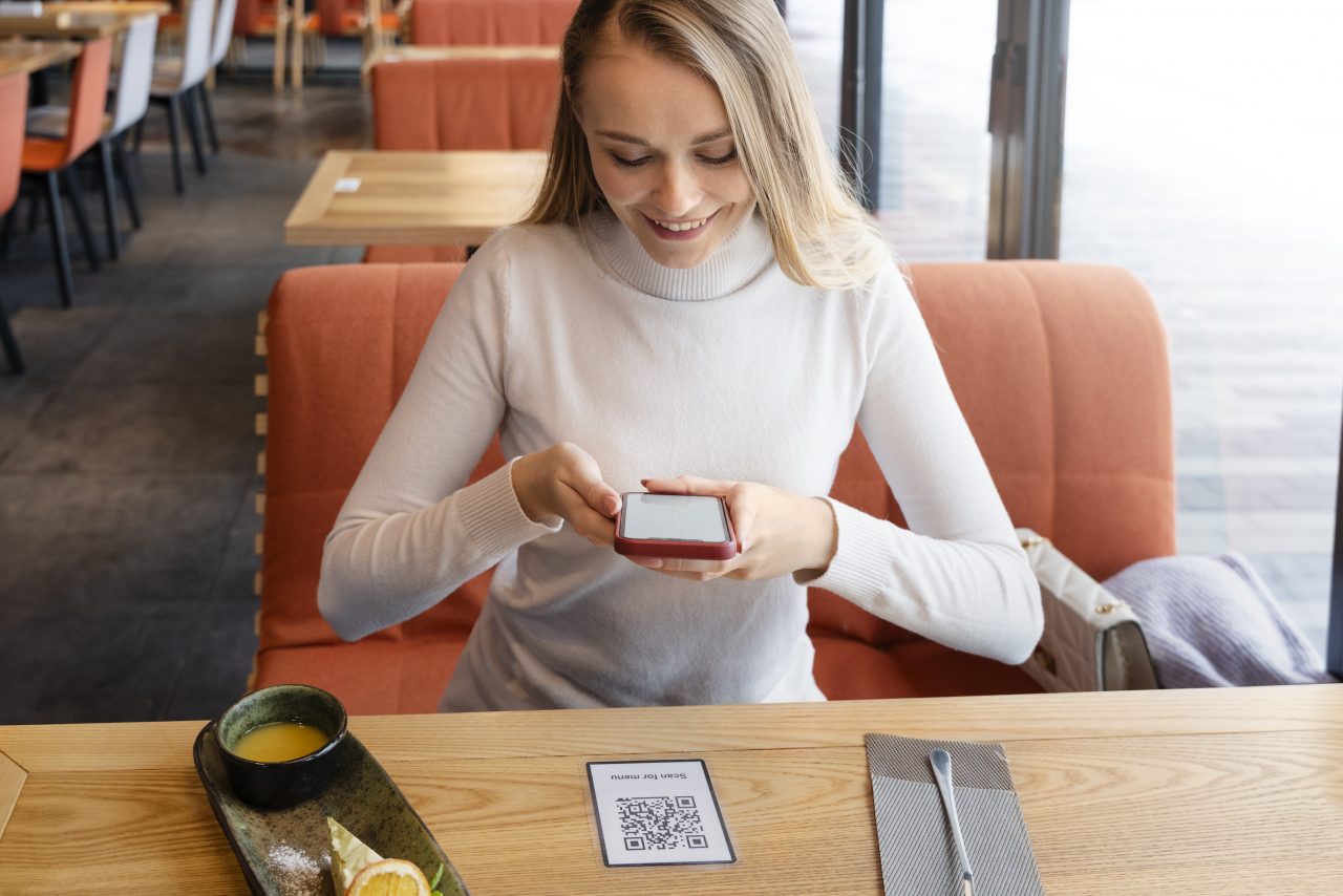 QR Code Ordering System: Make Restaurant Menu QR Codes For Safe Dining | RestaJet