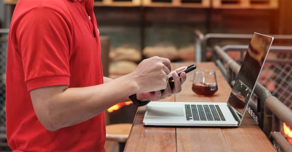 Pre-Ordering Food System in Benefiting the Restaurants and Customers ...